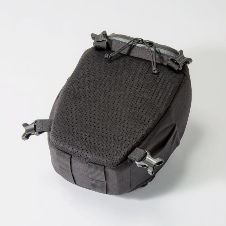 ミステリーランチ MYSTERY RANCH DSLR CHEST RIG リュック メンズ チェストリグ カメラバッグ バックパック 3L ...
