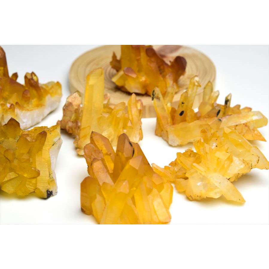アーカンソー 水晶 ゴールデンヒーラー 種類お任せ (約80g~約90g前後) ミニクラスター 原石 アメリカ アーカンソー州産 ゴールデンクォーツ クリスタル : 厳選天然石専門店 ...