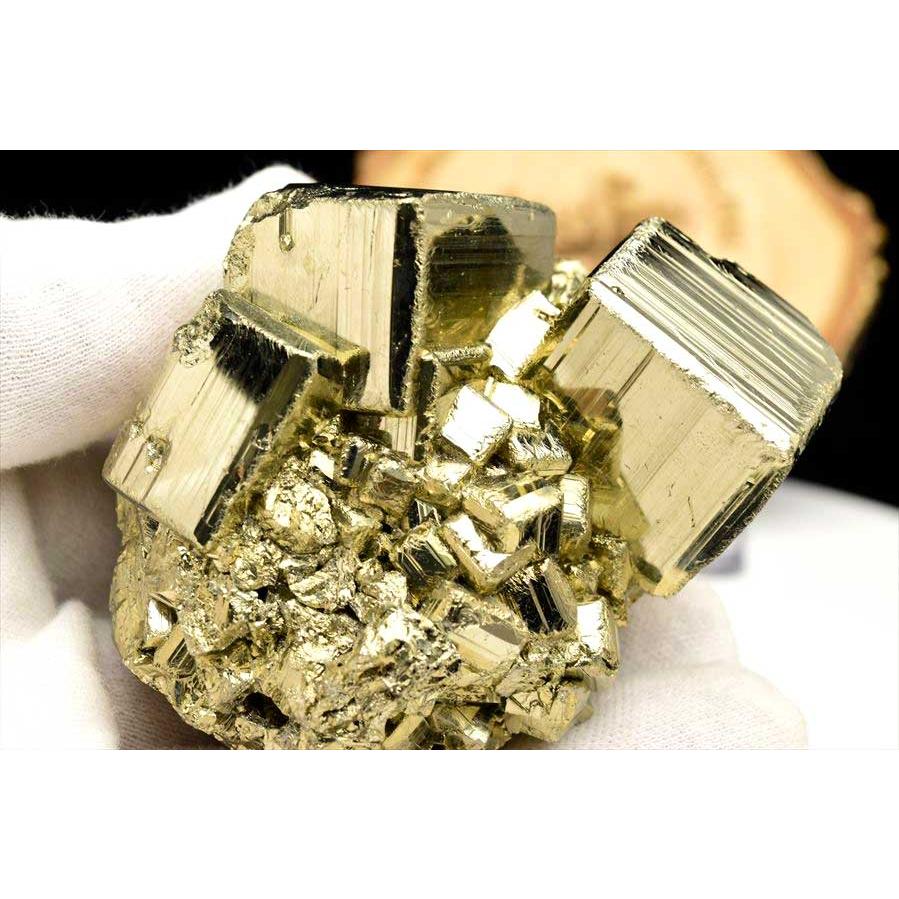 CUBO Racracancha パイライト 黄鉄鉱 クラスター 原石 約468.5g ギラギラ結晶 ペルー ラクラカンチャ鉱山産 キューブ 天然石 パワーストーン 群晶 : 厳選天然石専門店 ...