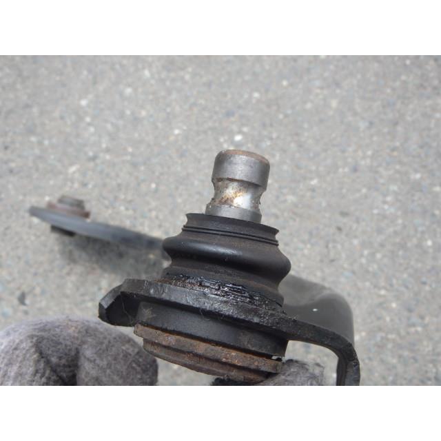 ノート DBA-E12 右Fロアアーム X DIG-S HR12DDR KH3 54500-3VA0A 199324 : used-part-factory - 通販 - Yahoo!ショッピング