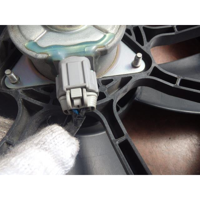 アテンザ DBA-GH5FW 電動ファン L5-VE 27A L510-15-025C 202446 : used-part-factory - 通販 - Yahoo!ショッピング