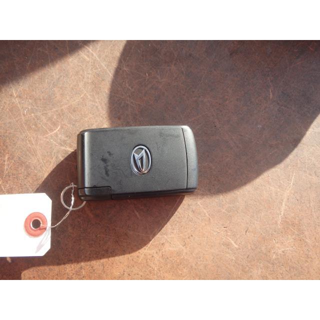 タント DBA-L385S キーレスリモコン Gスペシャル 4WD KF-VE W24 後期/パワースライド付 204635 : ...