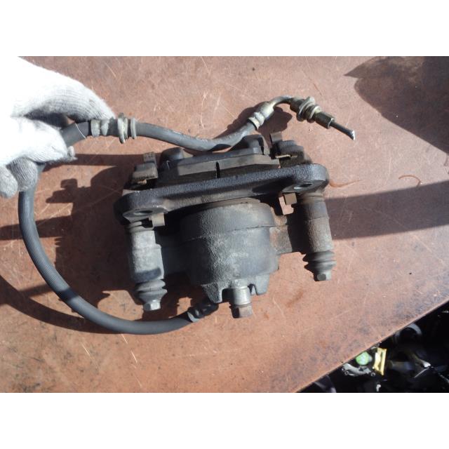 AZ−オフロード TA-JM23W 左Fキャリパー XC 4WD K6AT 26U 205984 : used-part-factory - 通販 - Yahoo!ショッピング