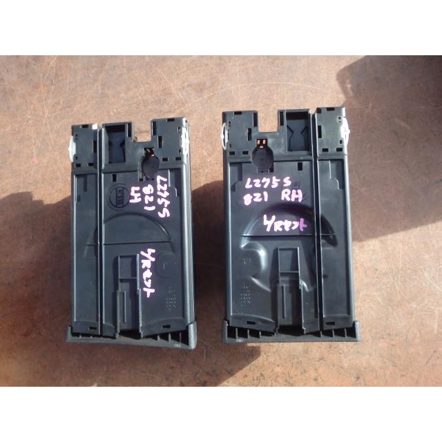 ミラ（ダイハツ） ミラ DBA-L275S ドリンクホルダー カスタムX KF-VE S33 左右セット/カスタム/黒 207004 ...