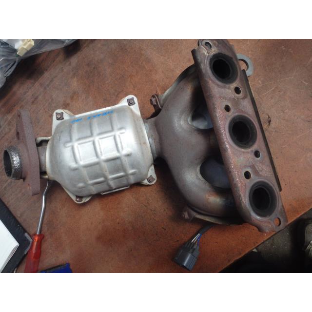 ラパン DBA-HE22S 触媒 G K6A ZKU 14110-83G80 85G-C08 208104 : 000020810422400 : used-part-factory - 通販 ...