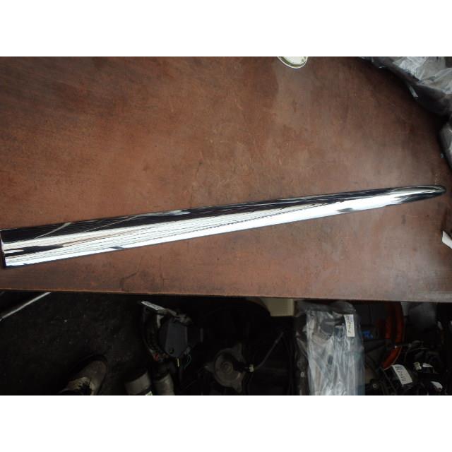 マーチ CBA-AK12 その他 外装部品 ボレロ CR12DE KY0 80870-1A60 ボレロ/フロント右ドアモール 208417 ...