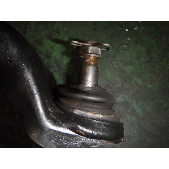 ハイゼット EBD-S321V 右Fロアアーム カーゴスペシャル KF-VE W20 48068-B5011 209557 : used ...