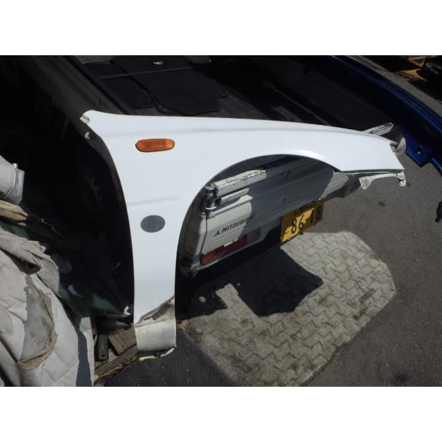 インプレッサ GF-GF8 フロントフェンダー右 RH WRX 4WD EJ205 51E 57110FA040 210225 : ...