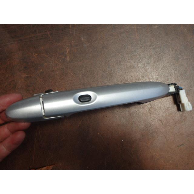 ミラ（ダイハツ） ミラココア DBA-L675S アウターハンドル ココアプラスX KF-VE B69 運転席側 210631 : used ...