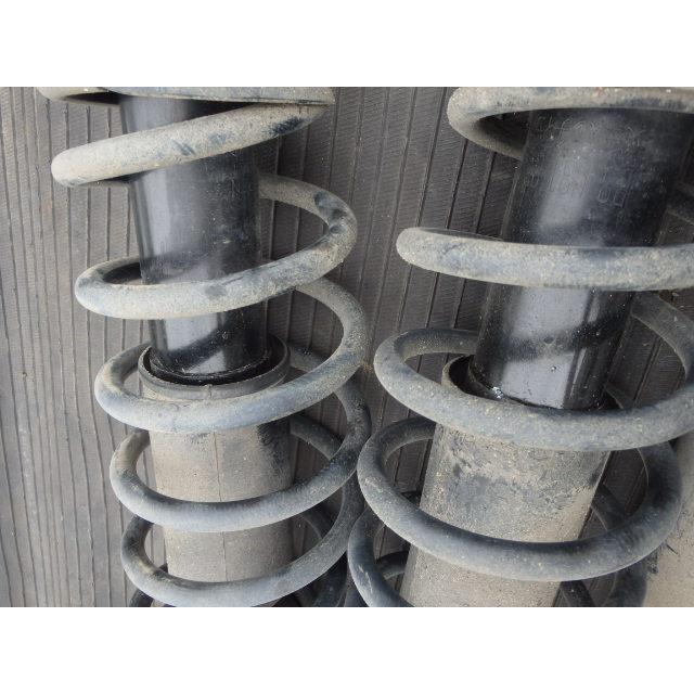 ライフ DBA-JB5 ストラット・アブソーバーセット(1台分) F P07A NH700M 51601-SFA-J15 210734 : used-part-factory - 通販 ...