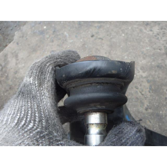 アイ DBA-HA1W 右Fロアアーム S 3B20 W13 4013A046 211105 : used-part-factory - 通販 - Yahoo!ショッピング