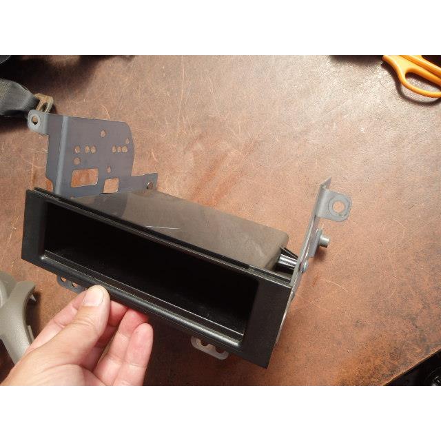 キャロル DBA-HB24S クラスターパネル G2 K6A ZFB 73821-72J0 オーディオパネル/HA24S 211761 ...