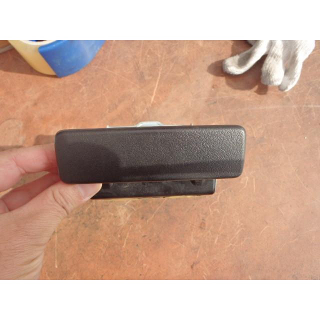 スクラム EBD-DG64V 灰皿 K6A 26U 216581 : used-part-factory - 通販 - Yahoo!ショッピング