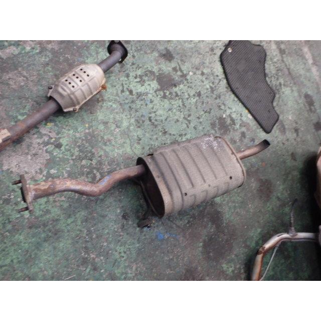 キャリイ キャリィ LE-DA63T Rマフラー KC K6A 26U 14300-67H20 216707 : used-part ...