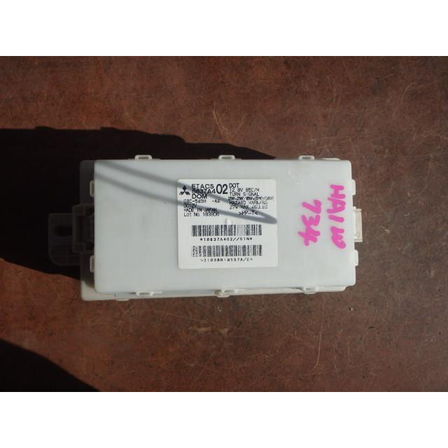 アイ DBA-HA1W ヒューズボックス LX 3B20 A31 8637A402 室内/G8C-545M 218015 : 000021801567800 : used-part ...