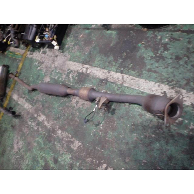 ヴォクシー DBA-ZRR70G Fエキゾーストパイプ X Lエディション 7人 3ZR-FAE 202 17410-37450 触媒/GQ7 ...