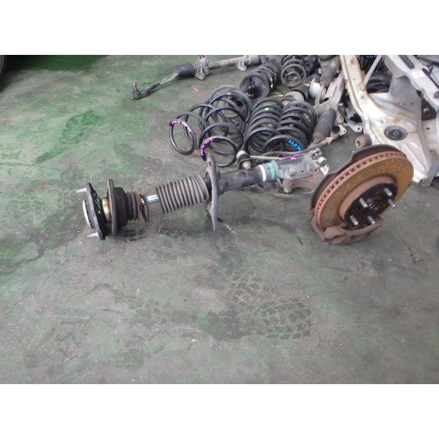 ヴォクシー DBA-ZRR70G 左FストラットASSY X Lエディション 7人 3ZR-FAE 202 48520-28410 48520 ...