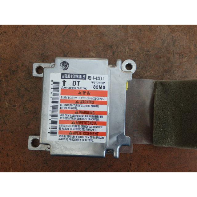 キャリイ キャリィ EBD-DA16T その他 電装部品 KC 4WD R06A 26U 38910-82M01 エアバックコンピューター/SRS/DG16T/DS16T/DR16T ...