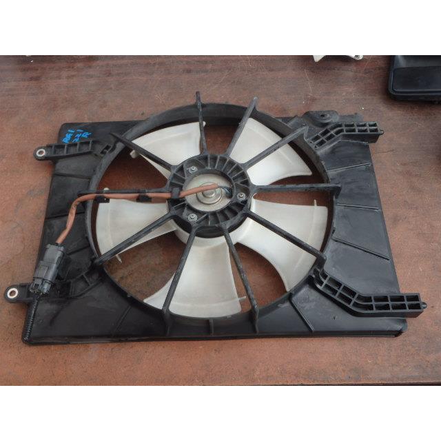 ステップワゴン DBA-RG1 電動ファン スパーダS Zパッケージ K20A NH683P 38616-RTA-004 運転席側 ...