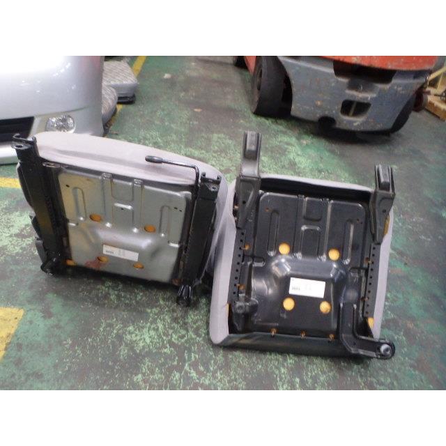 サンバー LE-TT2 ドライバーシート TB三方開 4WD EN07F 51E フロントシート左右セット/トラック/TT1/モケット 228935 : used-part-factory ...