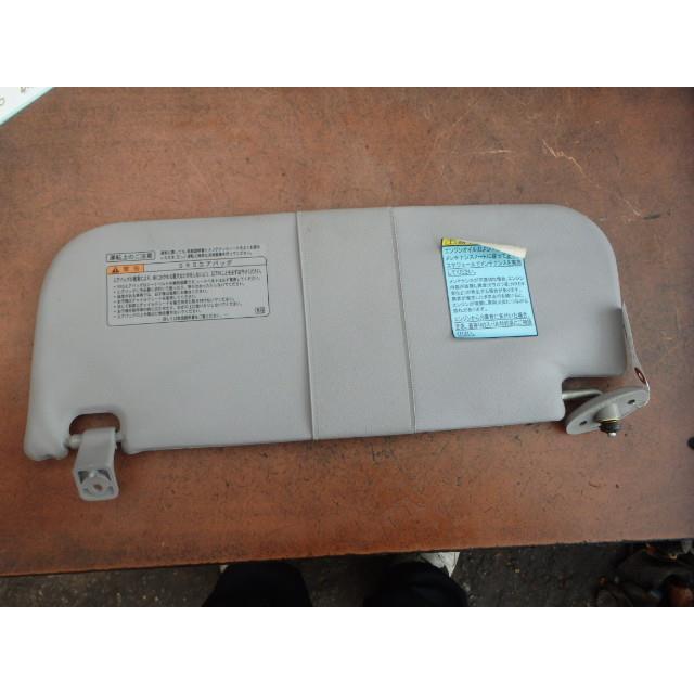 サンバー LE-TT2 サンバイザー TB三方開 4WD EN07F 51E 運転席側/ 228940 : used-part-factory - 通販 - Yahoo!ショッピング