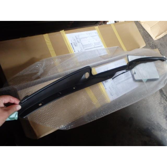 ヴェルファイア DBA-AGH30W その他 電装部品 2.5X サイドリフトアップ 7人 2AR-FE 84280-58060 エレクトロセンサー/バックドアセンサー/新品未使用品 ...