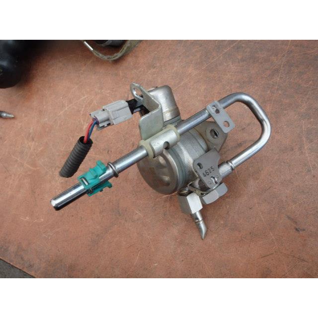 ノート DBA-E12 フューエルポンプ 1200 上級 HR12-DDR RAW 青 16630-3VA1A 174339 : used-part-factory - 通販 - Yahoo ...