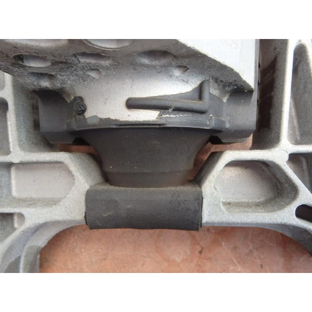 アクセラ DBA-BK5P その他 E/G部品 15F ZY-VE A4D 白 178602 :001618805229950:used-part-factory - 通販 - Yahoo ...