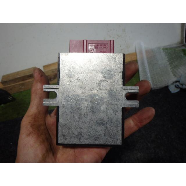 BMW 5シリーズ ABA-NU30 EKPM2 530I N52B30A 白 5DS 009 444-00/作動確認済み 16144 ...