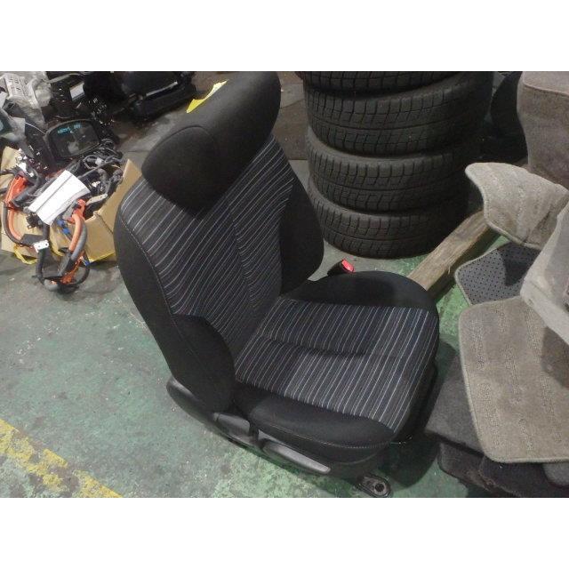 デミオ DBA-DE3FS ドライバーシート 1300 ZJ-VE 38P グレー 190648 : used-part-factory ...