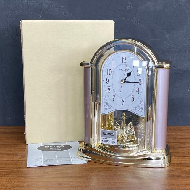 置き時計 【未使用 保管品】 SEIKO セイコー クロック BY418G プラスチック枠 金色光沢 回転飾り アナログ / 511335 在 ...