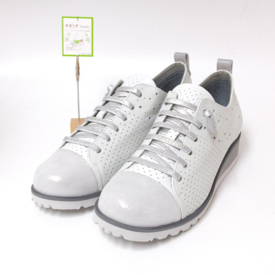 フィズリーン 靴 2410 FIZZ REEN 靴 2410 オシャレな スニーカー レディース 白 黒 40 50 60 ゴム紐 スリッポン 歩きやすい靴 履きやすい靴 疲れにくい靴 ...