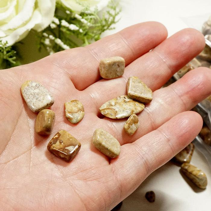 姫川薬石 さざれ 原石 さざれ石 100g 糸魚川産 天然石 姫川薬石 さざれ 原石 さざれ石 100g 糸魚川産 天然石