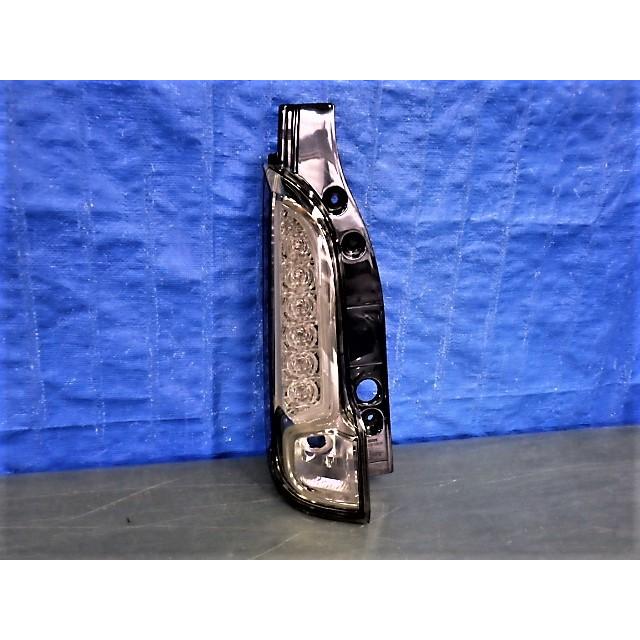 K1174 スペーシア カスタム MK32S MK42S 左テール 220-59295 美品 : V TRUST - 通販 - Yahoo ...