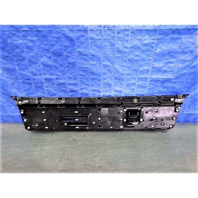 G001 スペーシアカスタム MK53S グリル 72111-79R5 : V TRUST - 通販 - Yahoo!ショッピング