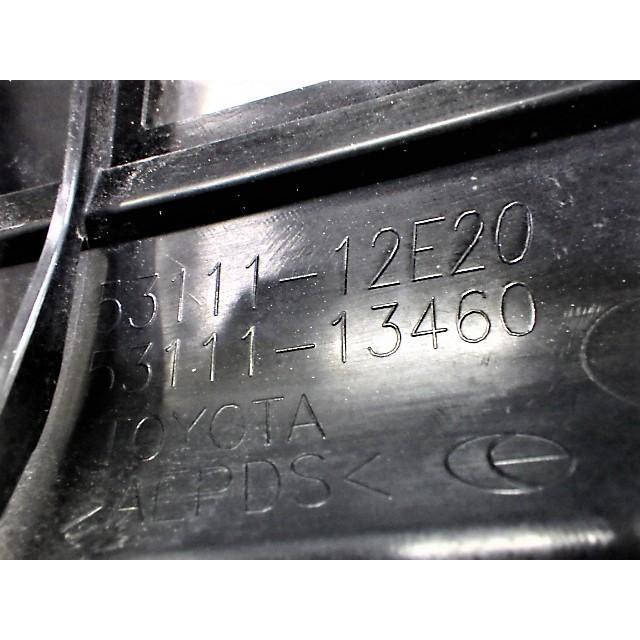 G041 カローラフィールダー NKE165G ハイブリッド 中期 グリル 53111-12E20 53111-13460 : V TRUST ...