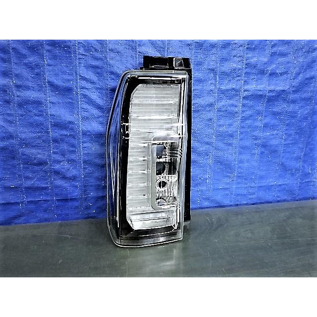 S585 タントカスタム LA600S LA610S 後期 トップエディション 左テール LED 20516 :v202208031613:V ...