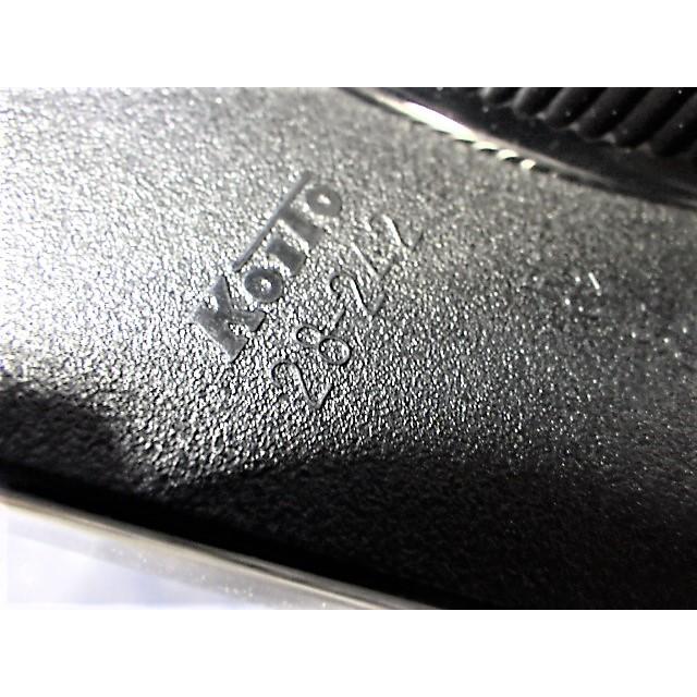 S691 ノア エスクァイア ZRR80G ZWR80G 後期 右テール 28-242 ZRR80W ZWR80W 美品 : V TRUST - 通販 - Yahoo!ショッピング