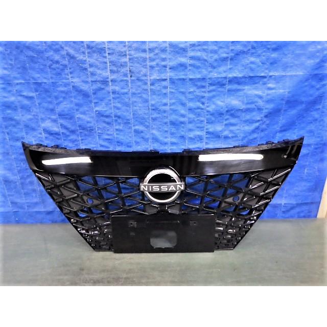 G011 ノート E13 グリル 62310 6XJ0A 62310 6XJ0B : v202301141702 : V TRUST - 通販 ...