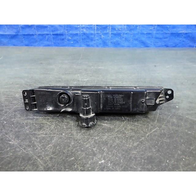 S191 ステップワゴンスパーダ RP3 RP4 RP5 後期 左フォグ LED W3742 CR-V RW1 RW2 美品 : V ...