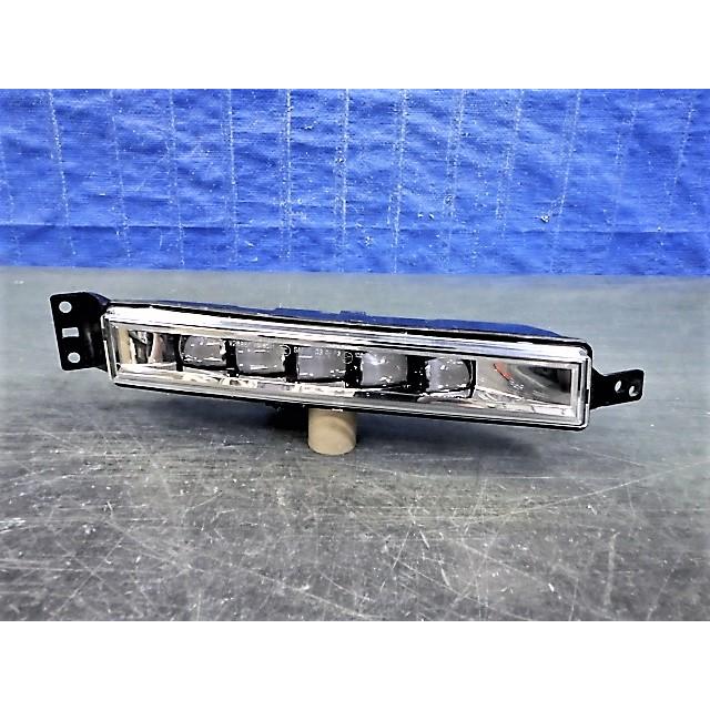 S154 アコード ハイブリッド CR7 後期 右フォグ LED W2885F 美品 : V TRUST - 通販 - Yahoo!ショッピング