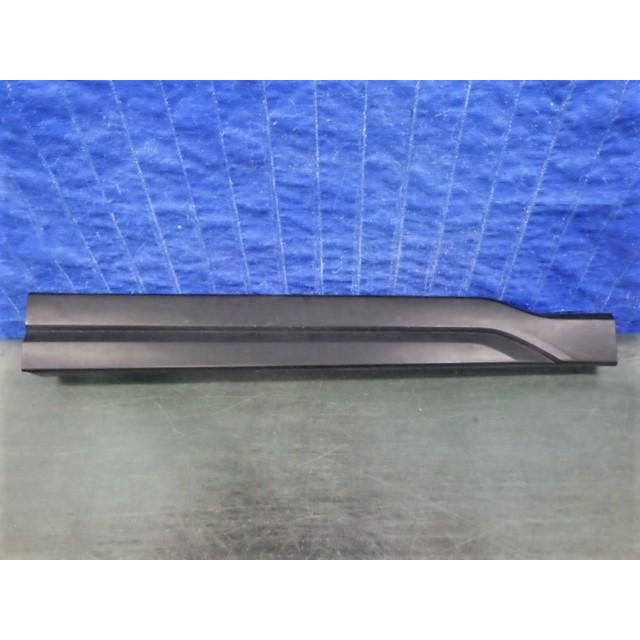 L152 フォレスター SK9 右 フロントドア サイド ガーニッシュ パネル モール 91112SJ220 C16010234 : V ...