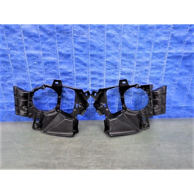 S1368 レクサス RX200t RX300 RX450h AGL20W GYL20W 前期 左右フォグ マウント ブラケット 52126 ...