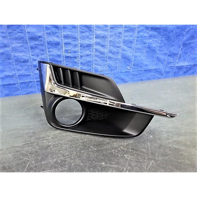 K1120 インプレッサスポーツ G4 GP GJ 後期 右フォグカバー C130100980 57731FJ280/300 未使用品 美品 ...