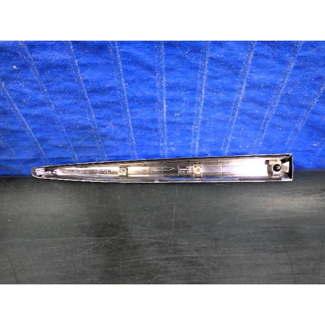 L082 ハリアー 60 前期 左 リアドア モール ガーニッシュ 75742-48080 ZSU60W ZSU65W AVU65W ...