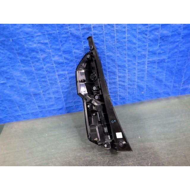 K1179 N-BOXカスタム JF3 JF4 右テール LED D186 33500-TTA-J114-M1 D N BOX カスタム 美品 ...