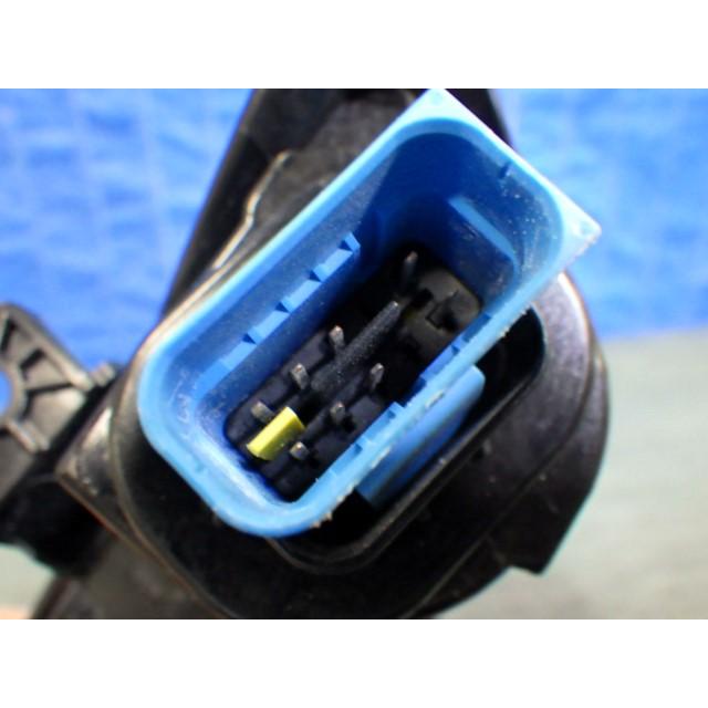 S1141 プジョー 308 P51 P52 左 LED デイライト 9835230980 美品 : V TRUST - 通販 - Yahoo ...