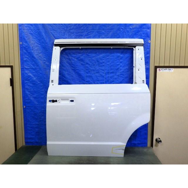 B175 ステップワゴン RP6 RP7 RP8 左スライドドア : V TRUST - 通販 - Yahoo!ショッピング