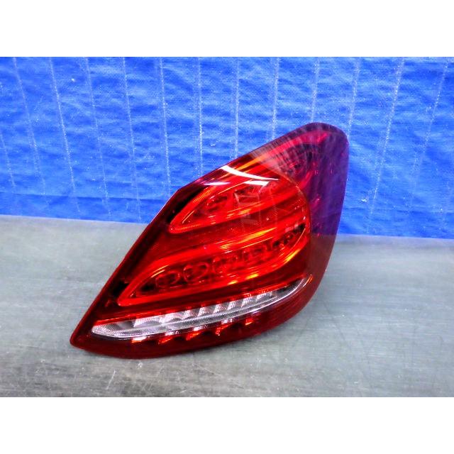 K164 Cクラス W205 前期 右テール LED A2059061457 メルセデスベンツ 美品 : V TRUST - 通販 ...