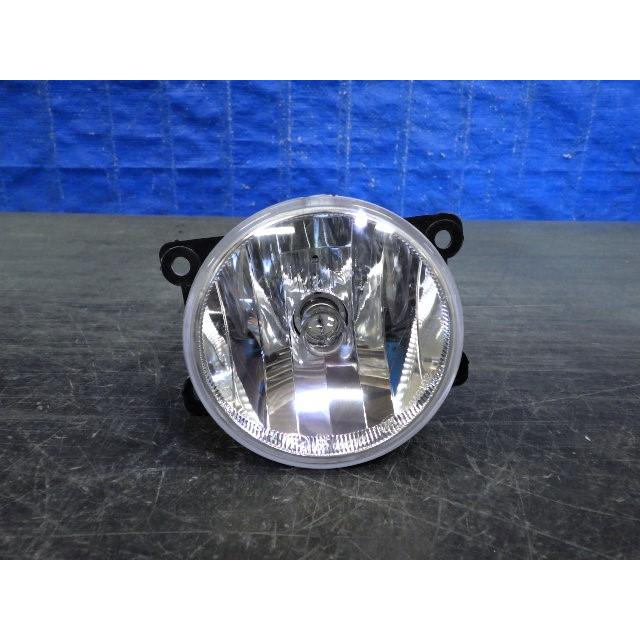 K379 シトロエン C3 DS3 フォグ 114-17102 左右共通 美品 : V TRUST - 通販 - Yahoo!ショッピング